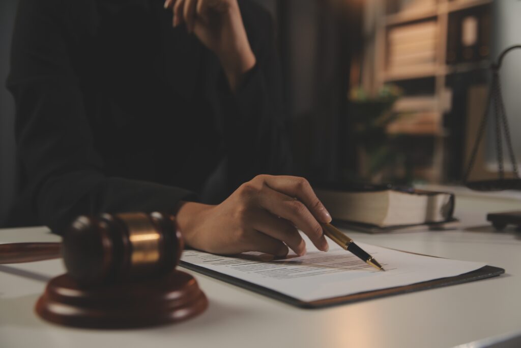 How Can A Lawyer Preserve Evidence For Truck Accident Claim?